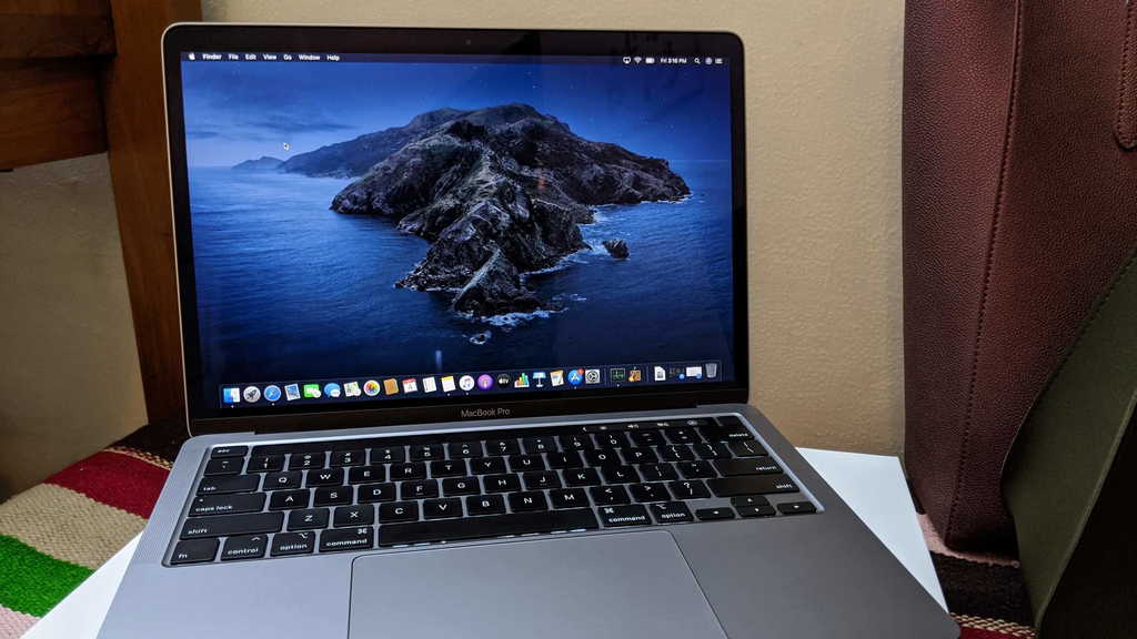 بررسی دقیق لپ تاپ MacBook Air MGN63 - ایزی بست